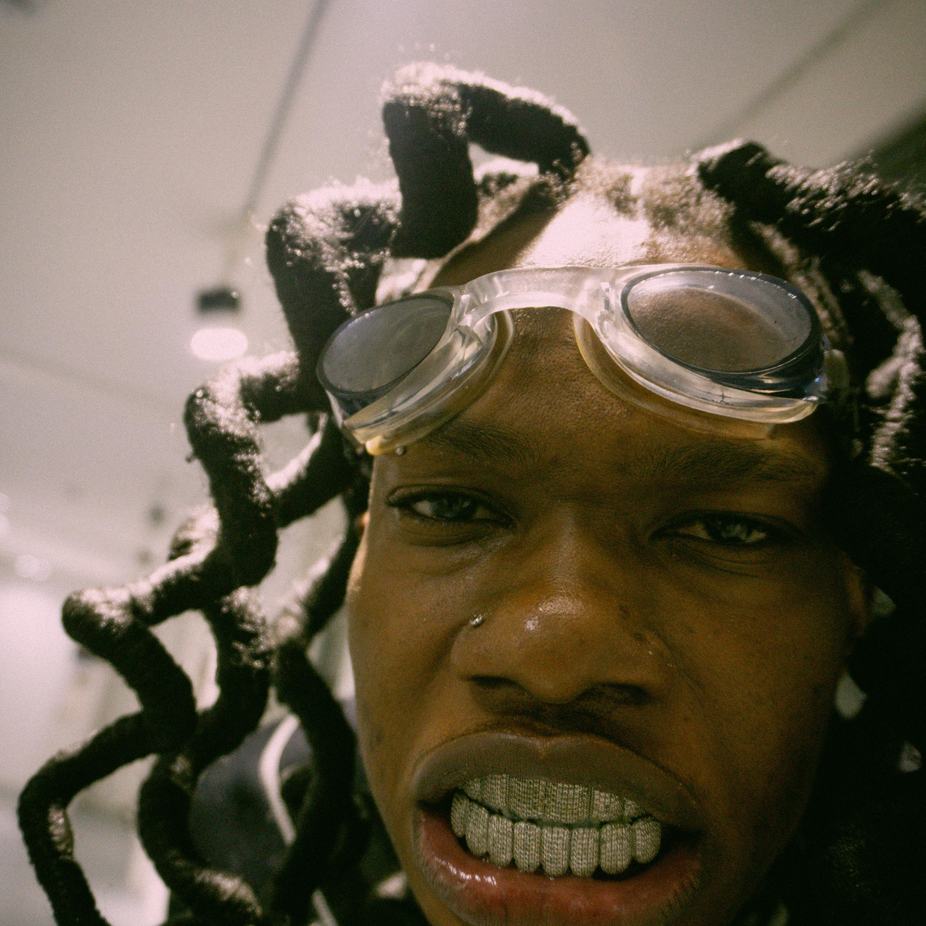 body dey bite - NBA Geeboy