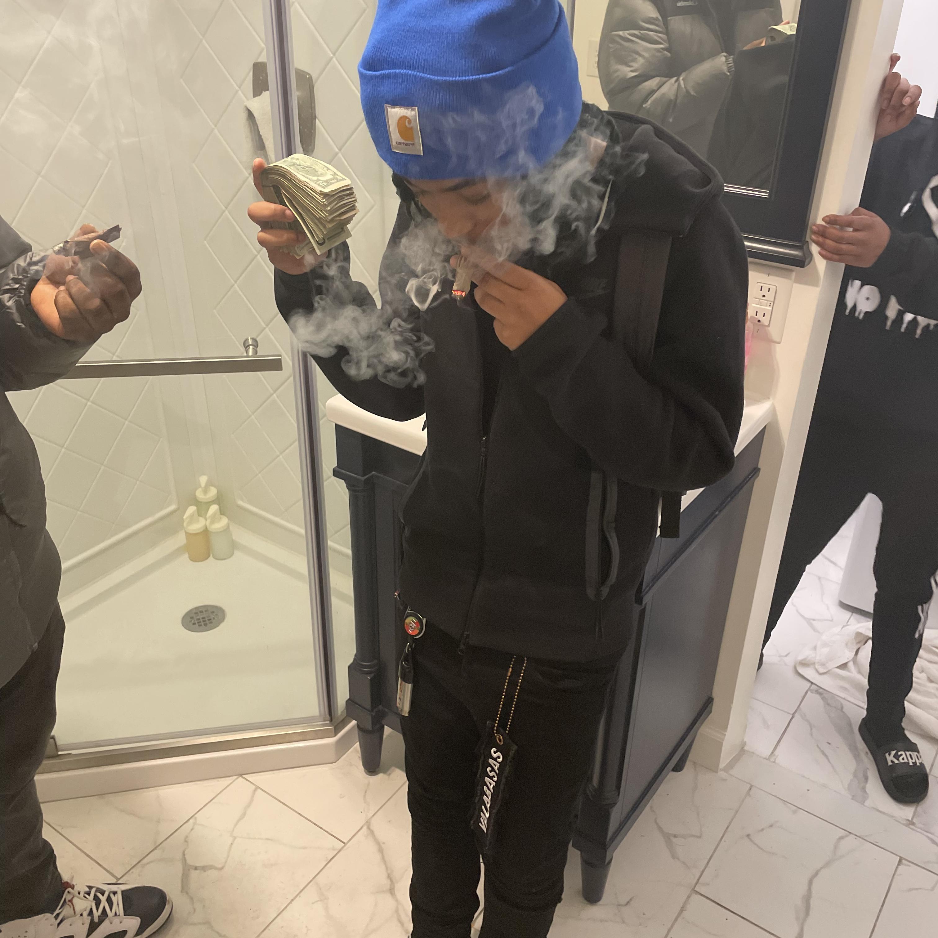 Broke Ass Niggas - MaryahSplatt
